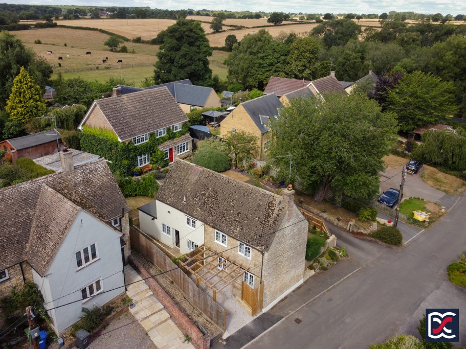 Syresham Estate Agents | David Cosby Property Sales & Lettings