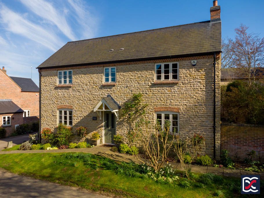 Fullbrook House, Wappenham | FOR SALE